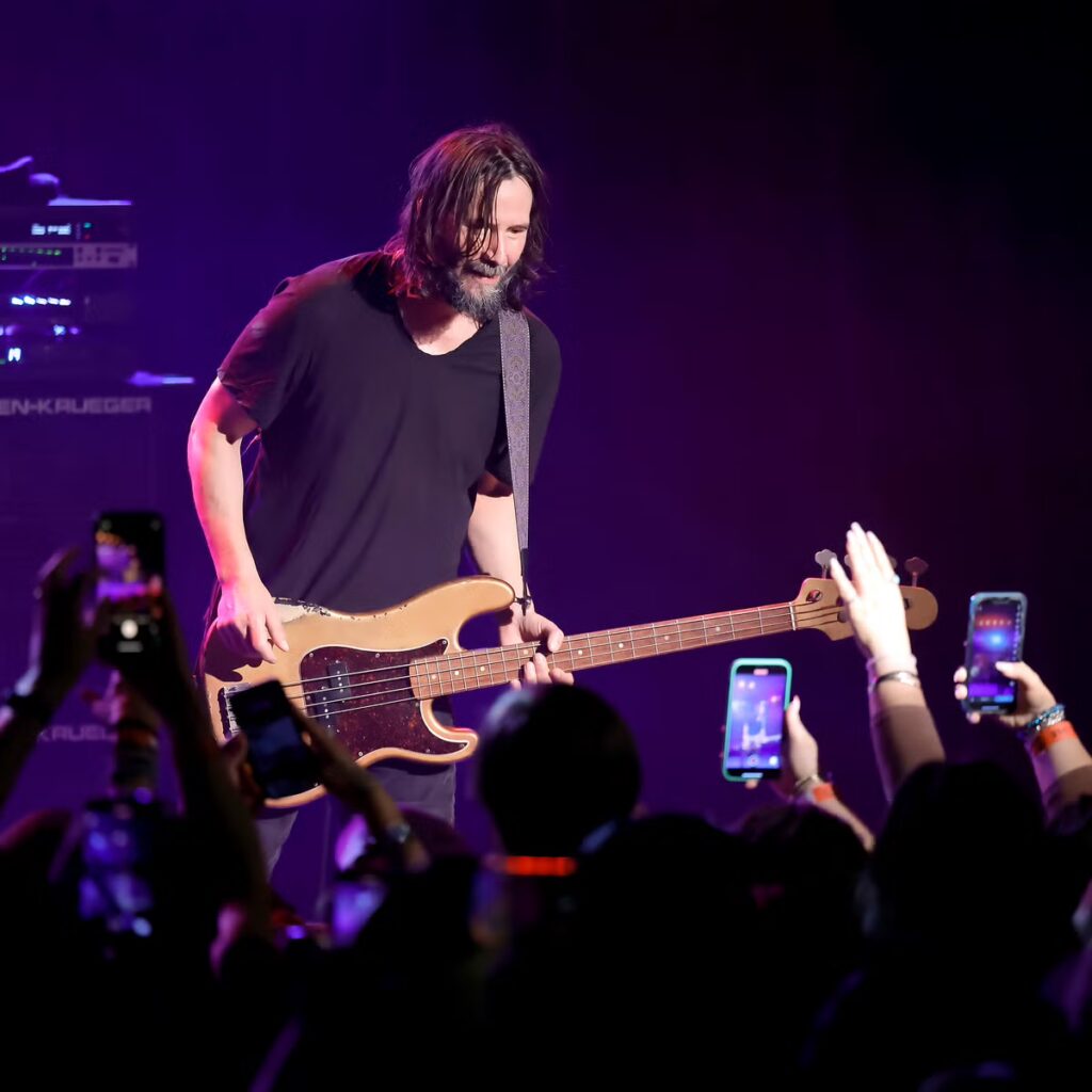 Keanu Reeves' Dogstar Rocks UK: Grunge Icon's Surprise 2026 Tour ...